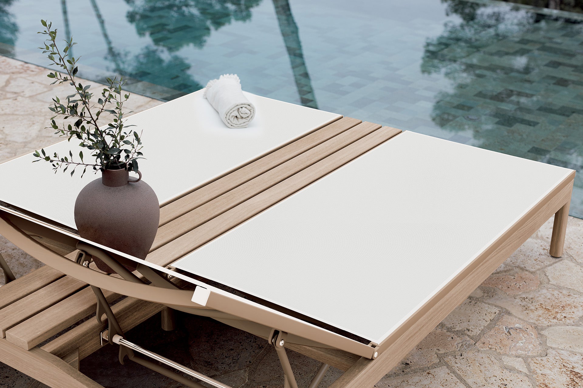 Calixto Armchair – Boyd Blue