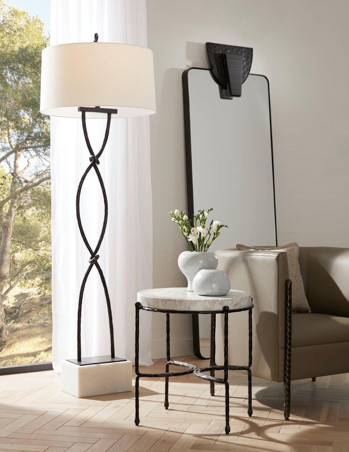 Cedrick End Table – Boyd Blue