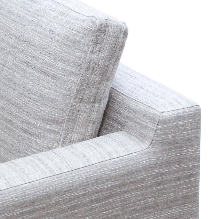 Duke Sofa – Boyd Blue